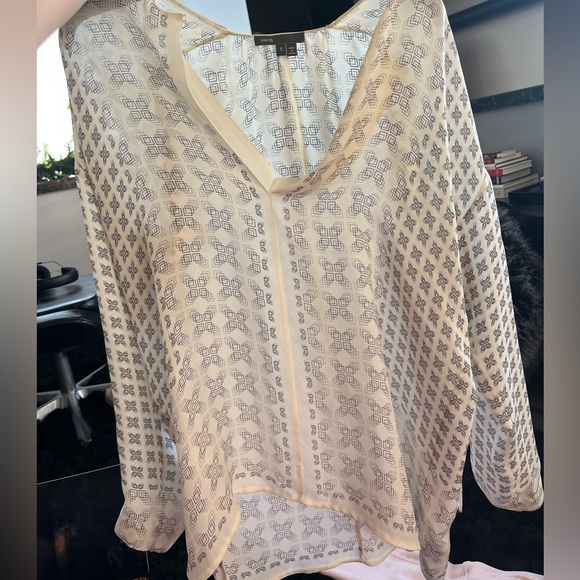 Vince | Tops | Vince Flowy Long Sleeve Jacket | Poshmark